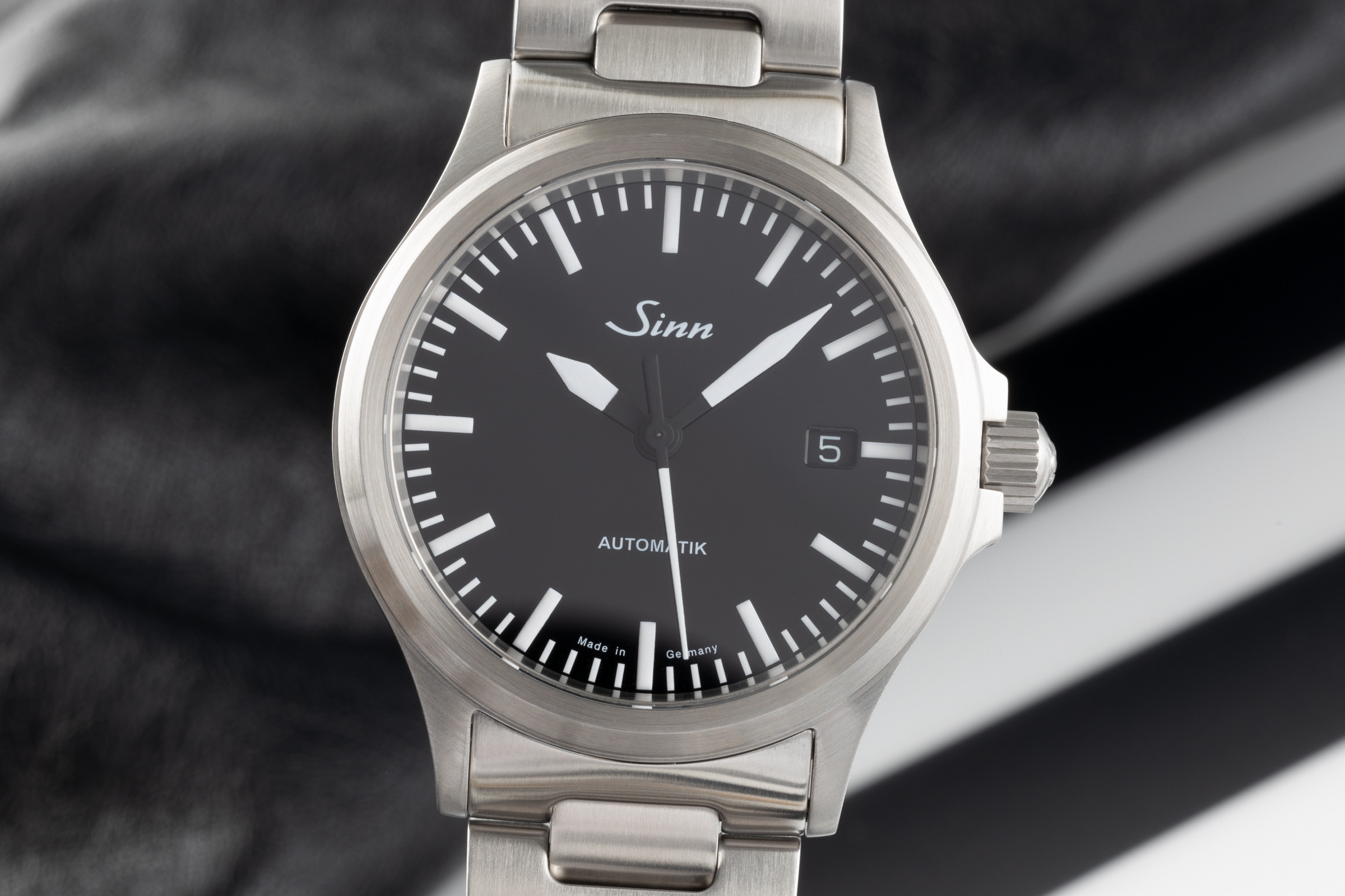 pre-owned SINN watches | buy a used SINN watch