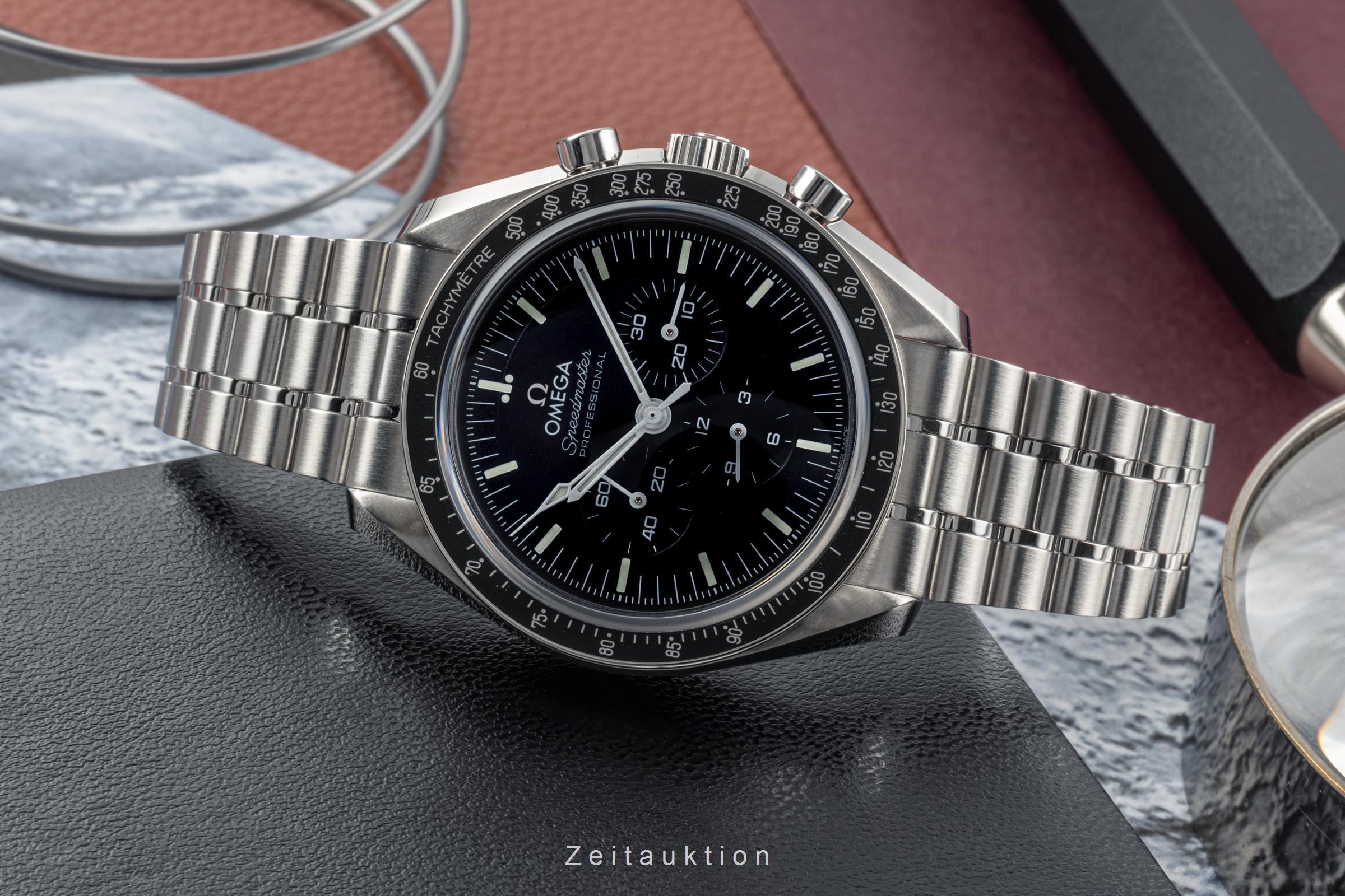 Omega Speedmaster Moonwatch chronograph steel manual winding Kal. 3861 ...